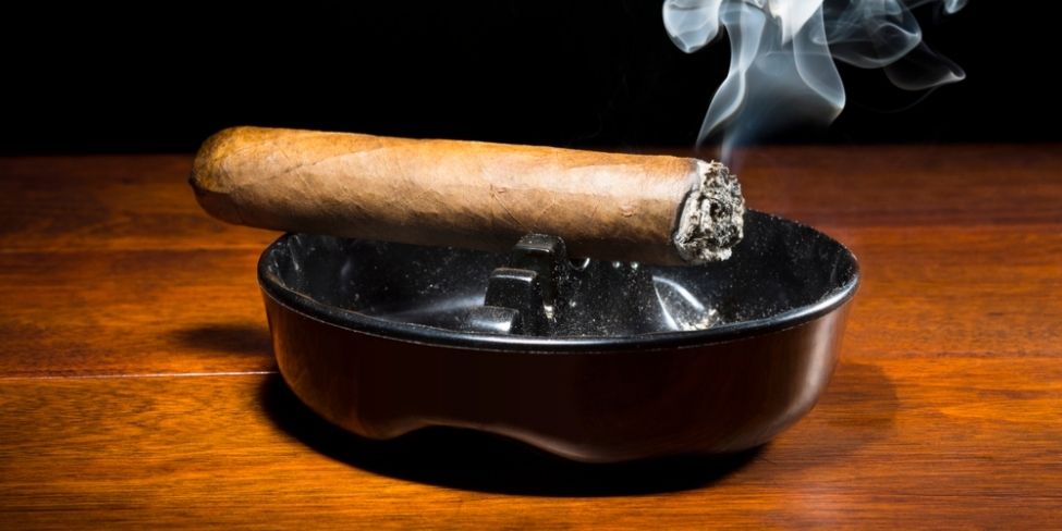 Jusqu'où Fumer un Cigare (où s'arrêter ?) - Cigare Gentleman